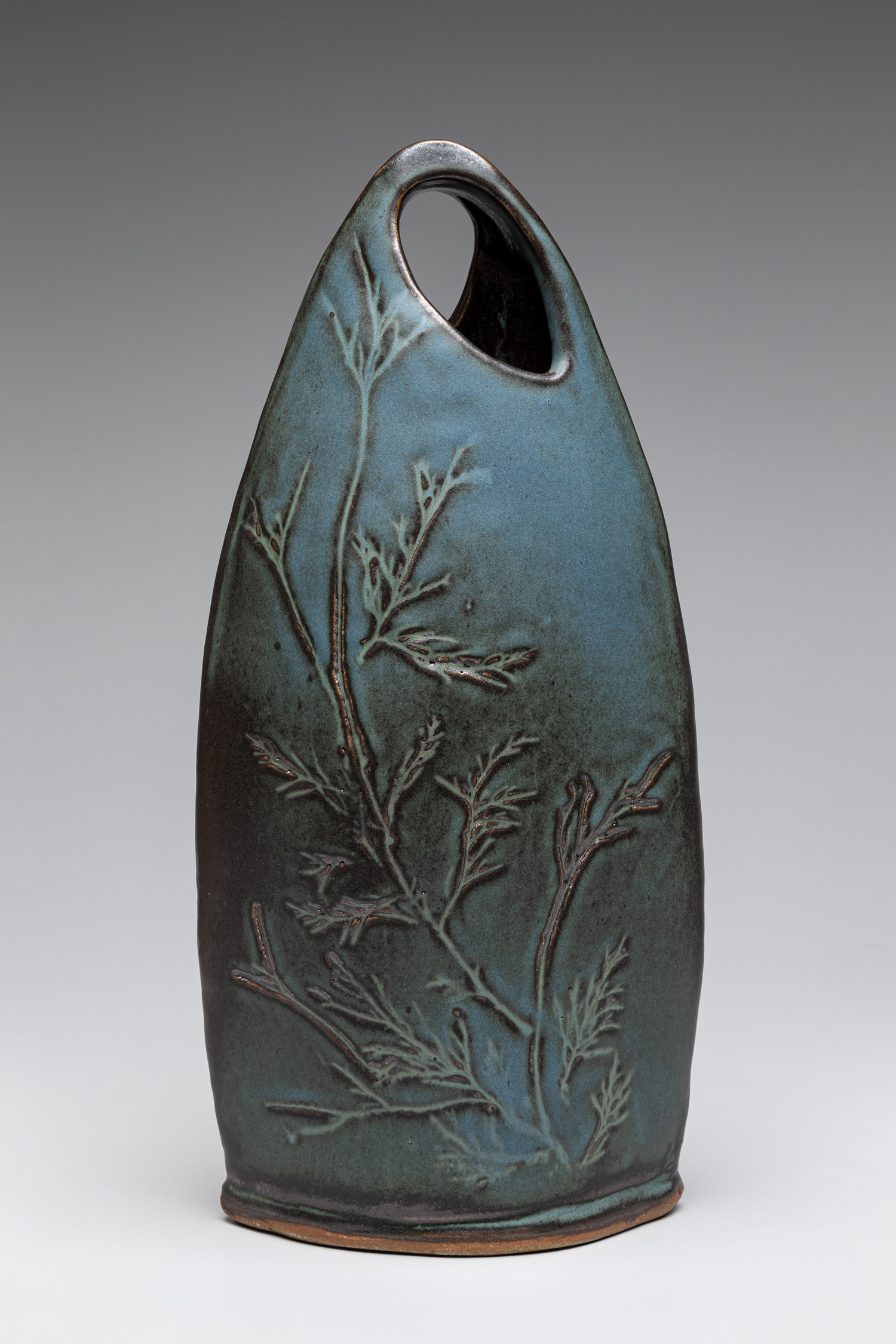 Donna Winberg – Ceramics and Ikebana